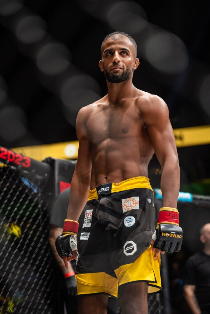 Interview with first ever British-Pakistani MMA fighter Shoaib Yousaf ...